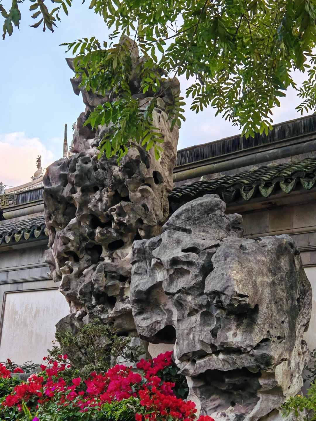 Yu Garden Travel Guide – Covering Transportation, Routes, Food, and ...